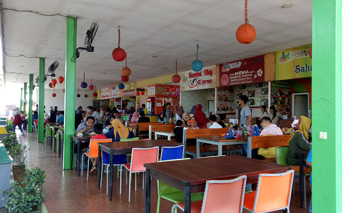 Foodcourt | Citra Raya – World of Wonders Theme Park